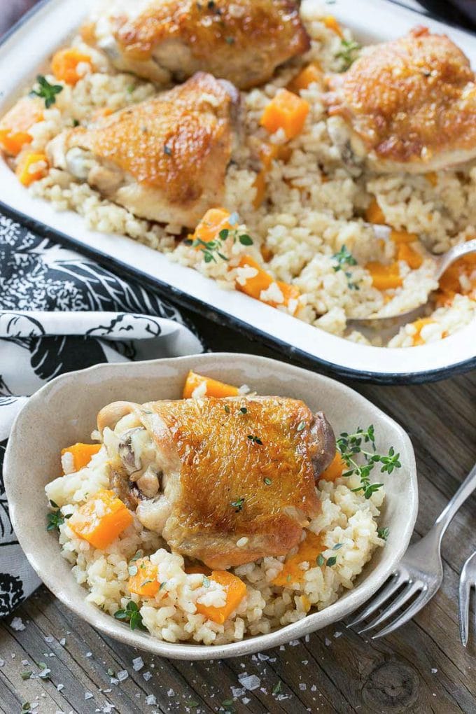 Cazuela de pollo y arroz en una cacerola 【 Cazuelas Online